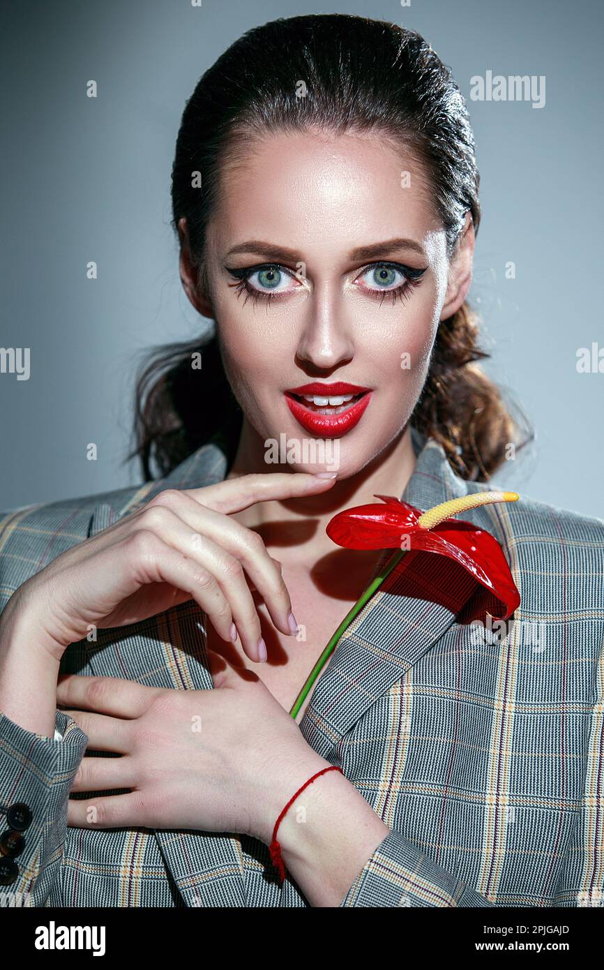 Portrait of a beautiful girl Stock Photo - Alamy
