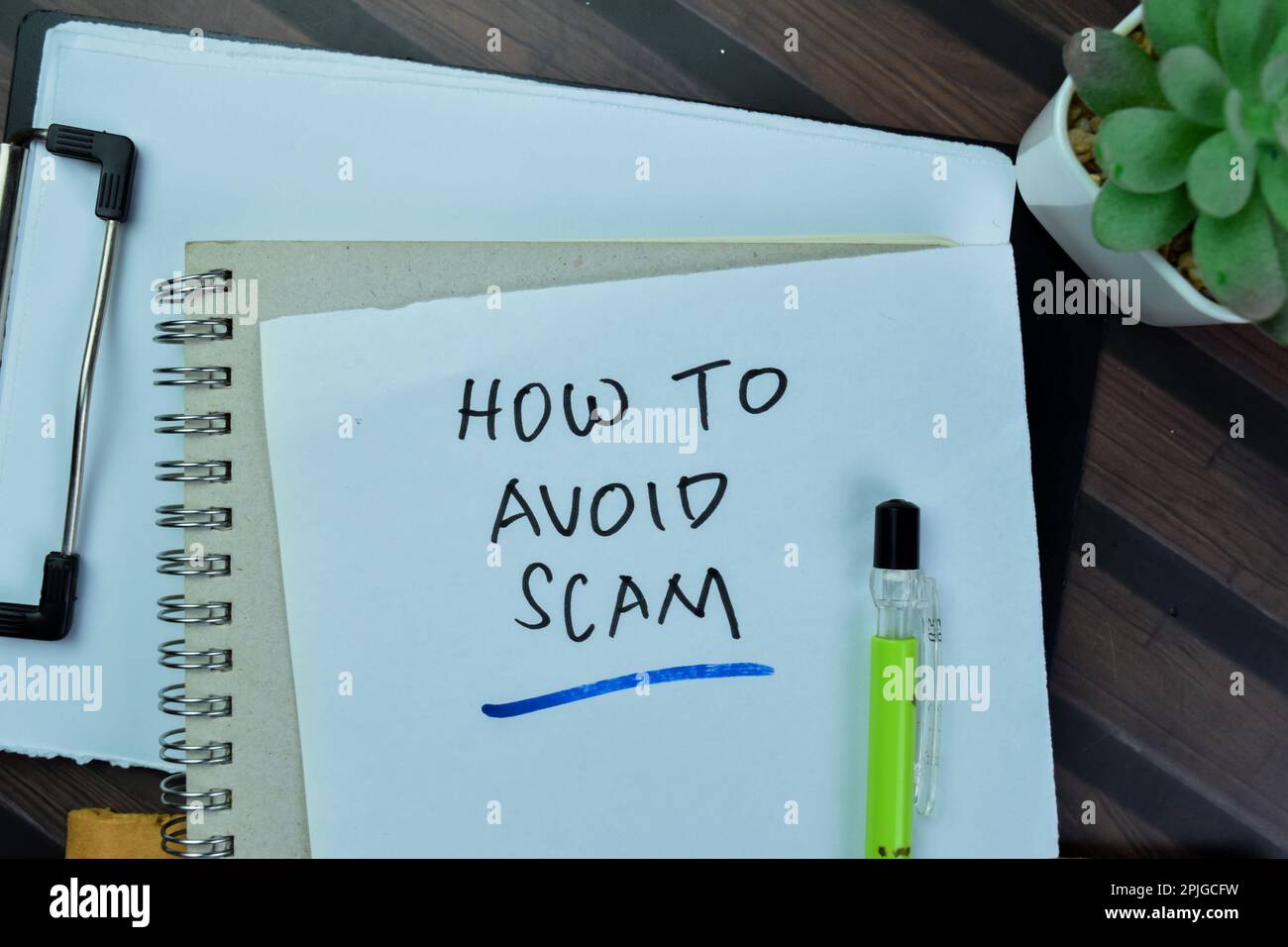 Online scammer illustration hi-res stock photography and images - Alamy