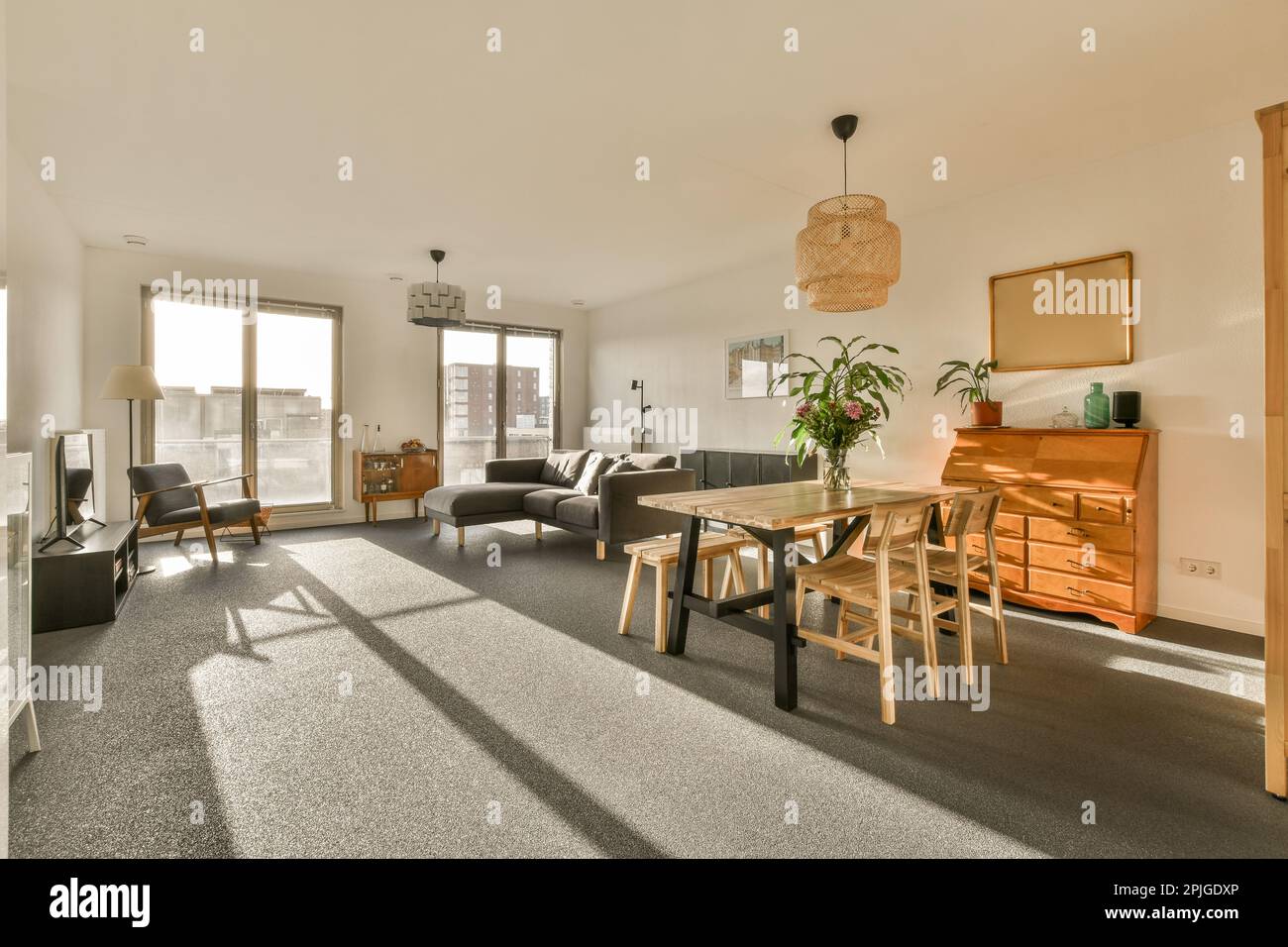 Two corner couches hi-res stock photography and images - Alamy