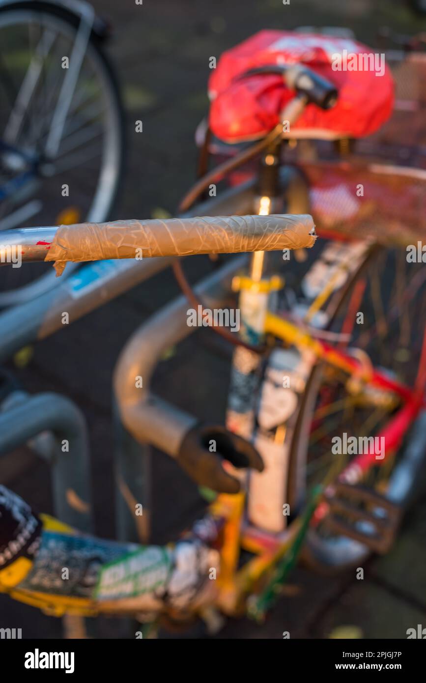 Temporary handle on the handlebar of a worn bike Stock Photo - Alamy