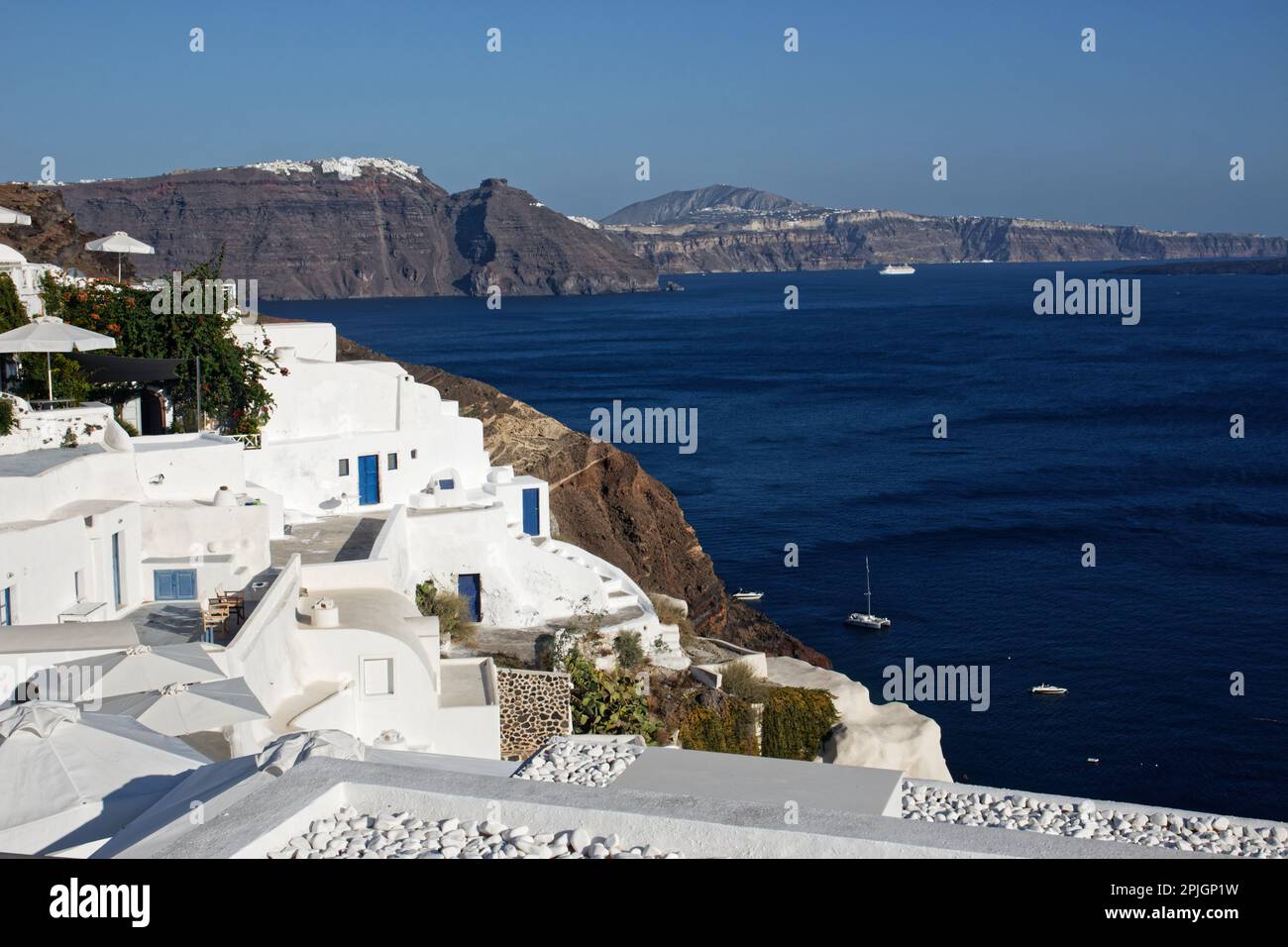 Santorini panorama from the city of Oia Stock Photo - Alamy