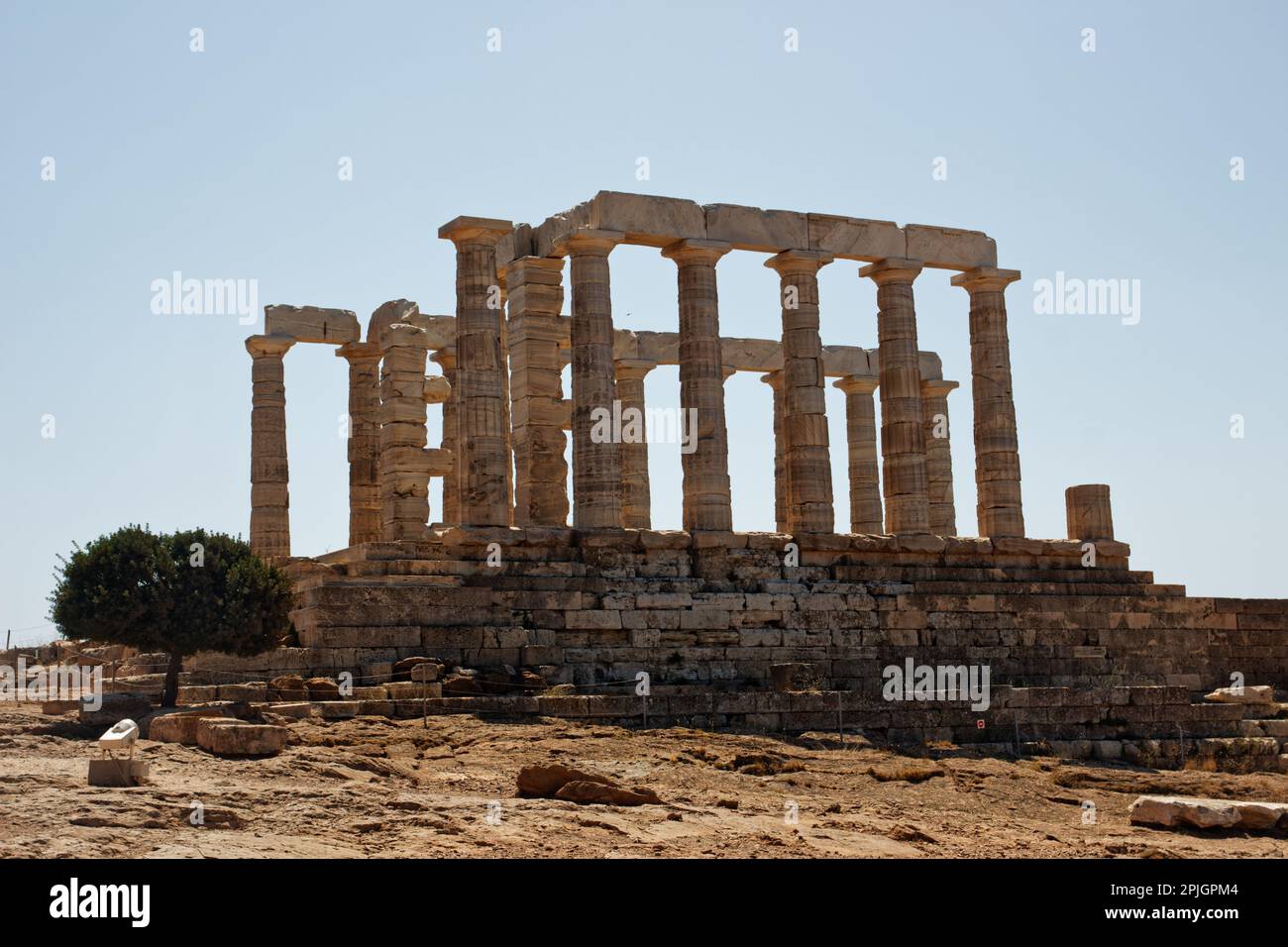 The ruins of the Temple of Poseidon, Sounio, Greece Stock Photo - Alamy