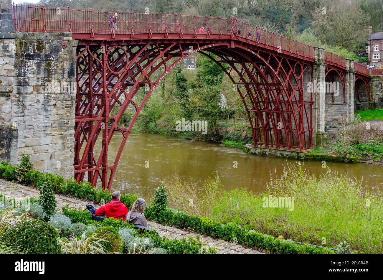 Iron bridge shropshire hi-res stock photography and images - Alamy
