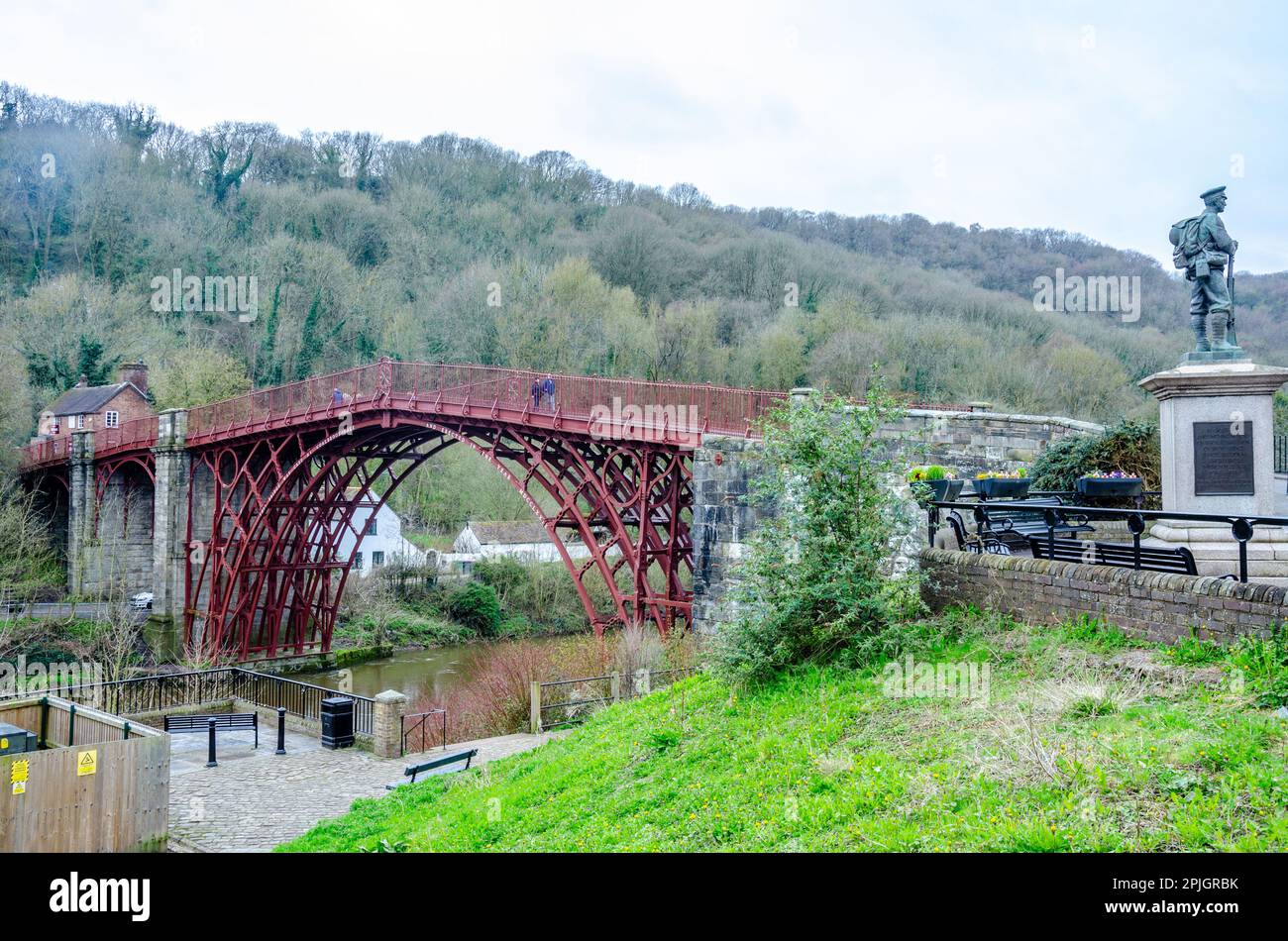 A view of the iron bridge which spans the river Severn at Ironbridge in ...