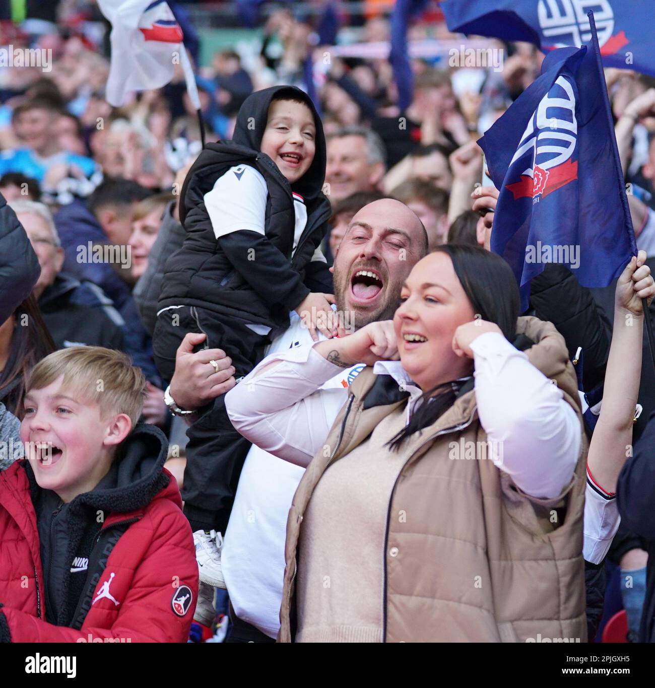 LONDON, ENGLAND - APRIL 02: Bolton fans celebrating 1-0 Bolton during ...