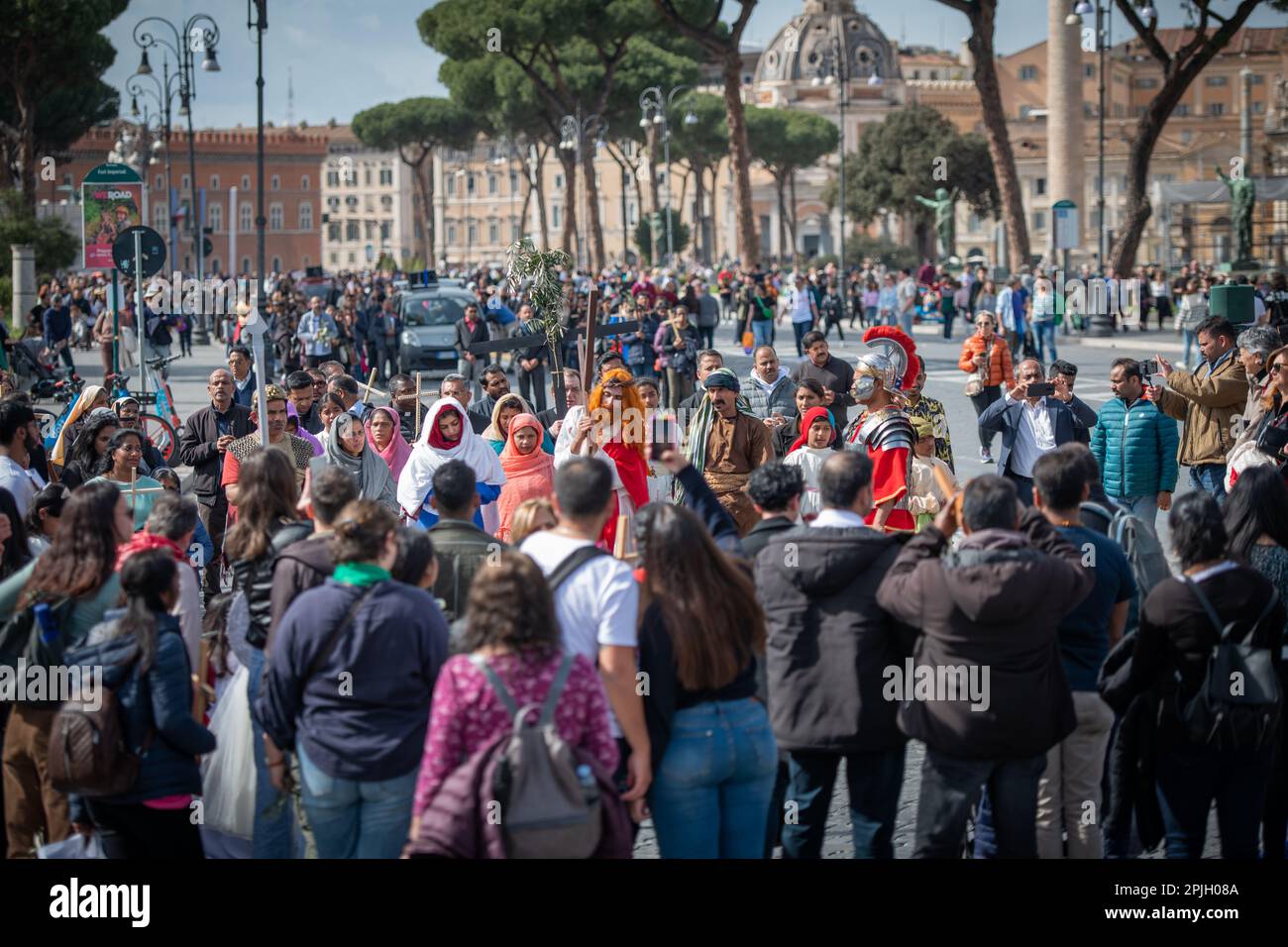 Syriac letters hi-res stock photography and images - Alamy