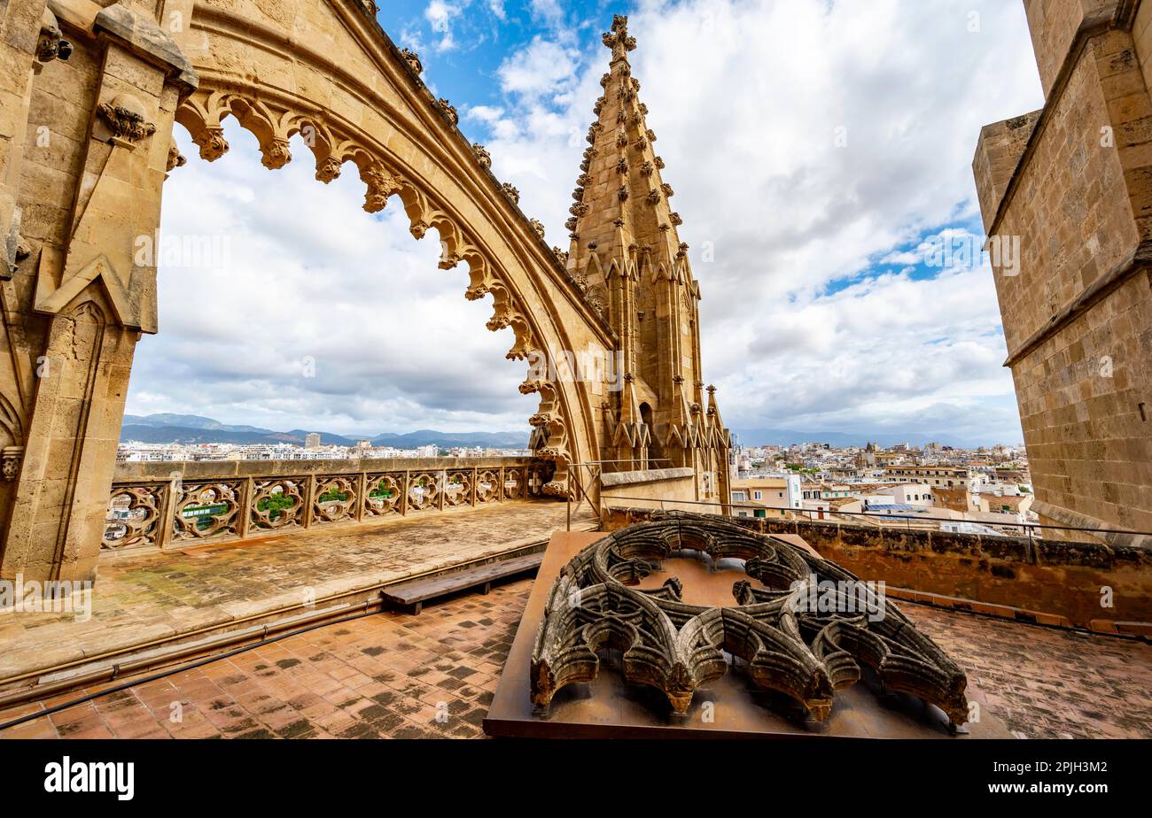 Exterior shot, roof of Palma Cathedral, Cathedral of Saint Mary, Palma ...