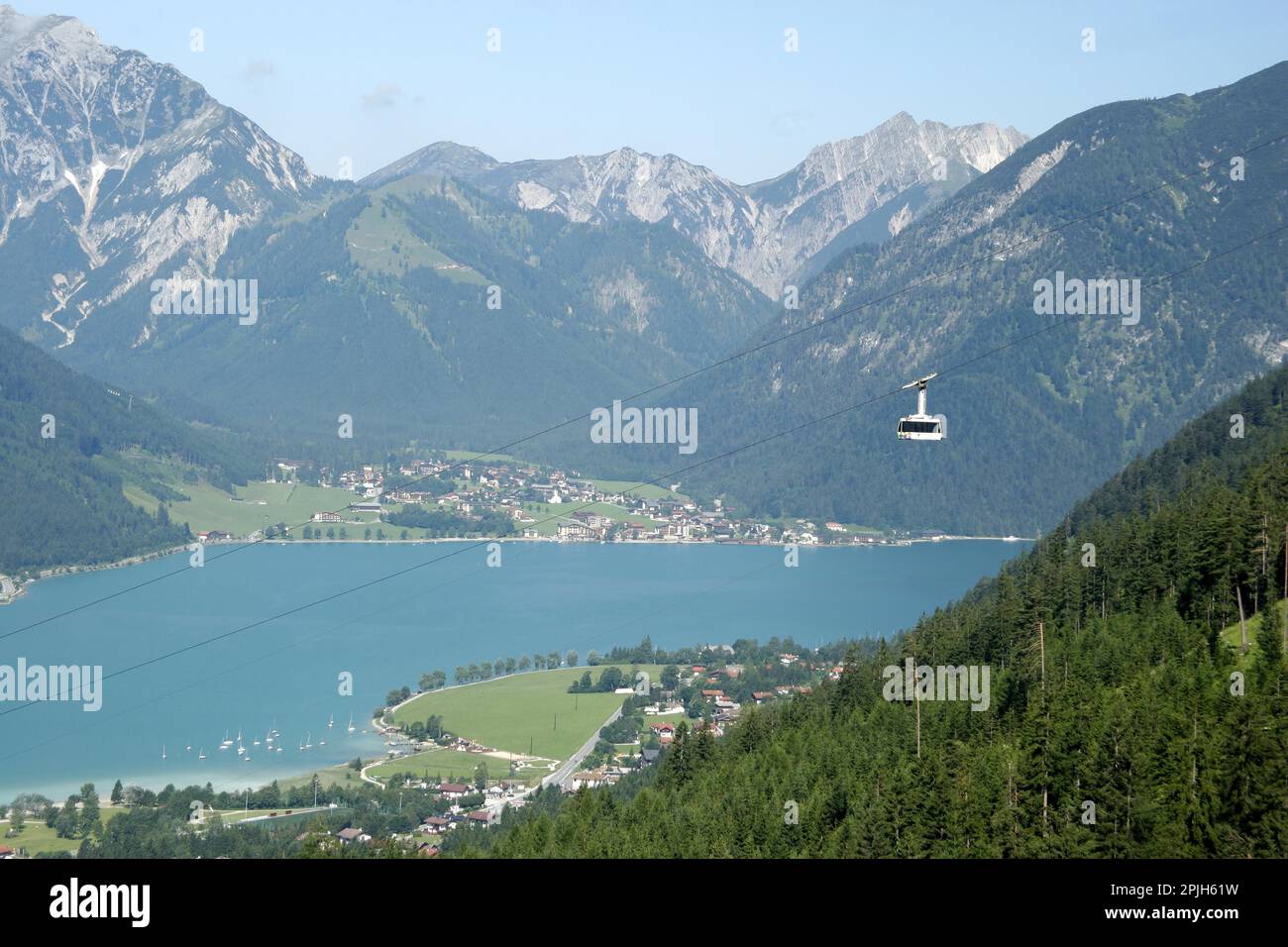 Rofan cable car hi-res stock photography and images - Alamy