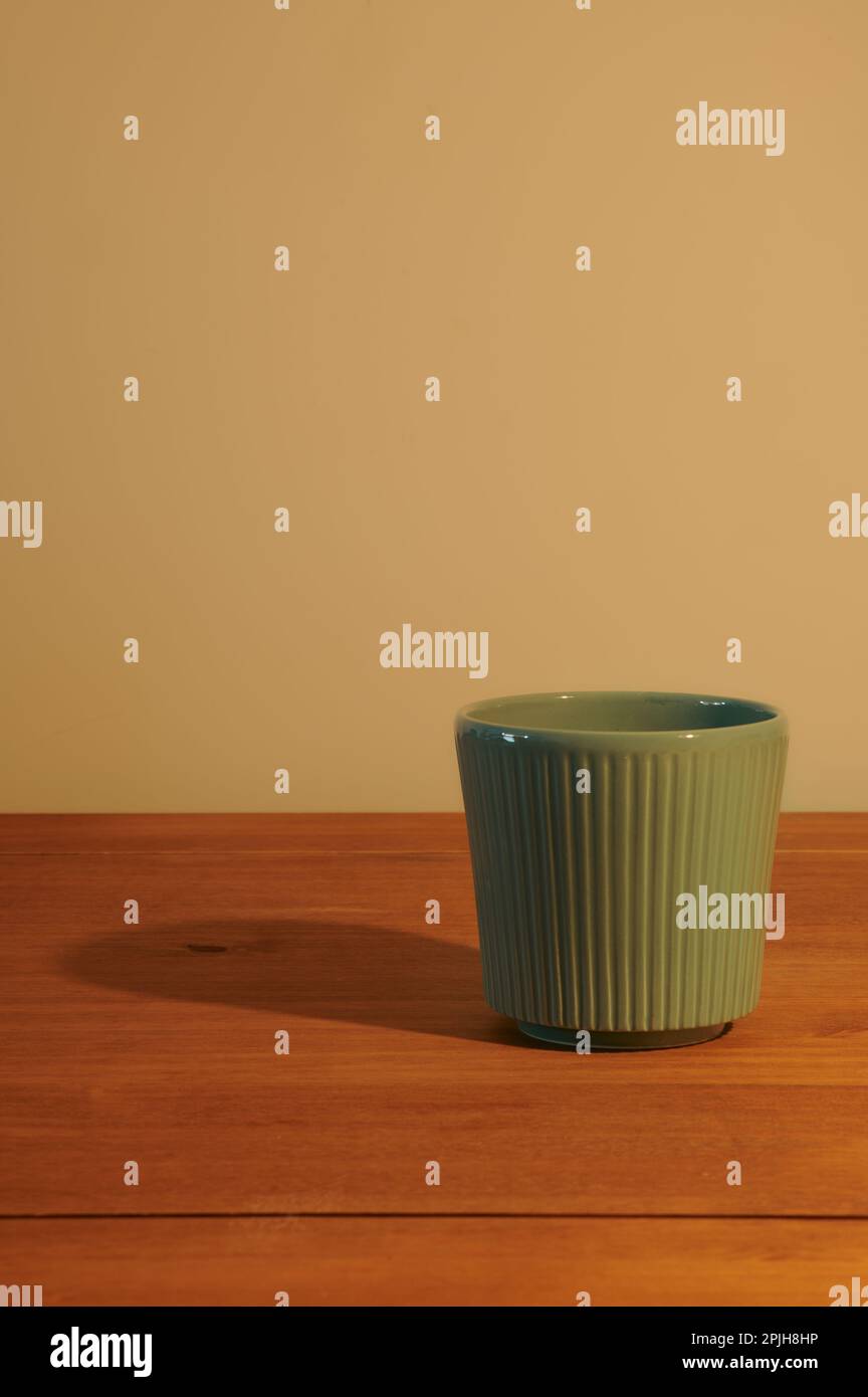 Green light pot hi-res stock photography and images - Alamy