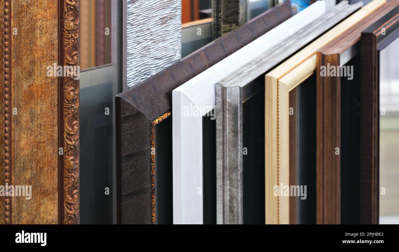 Ornate decorative framing hi-res stock photography and images - Alamy