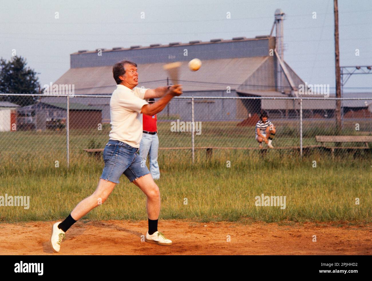 President Jimmy Carter, VP Walter Mondale and teams play softball in ...