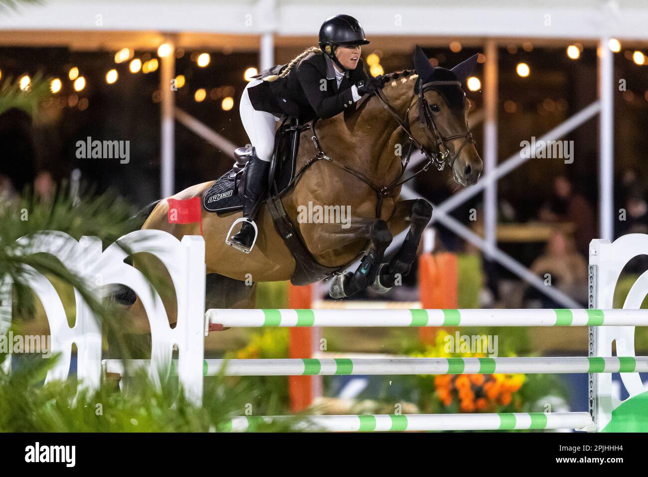 Jacqueline Steffens-Daley from Canada competes at a Major League Show ...