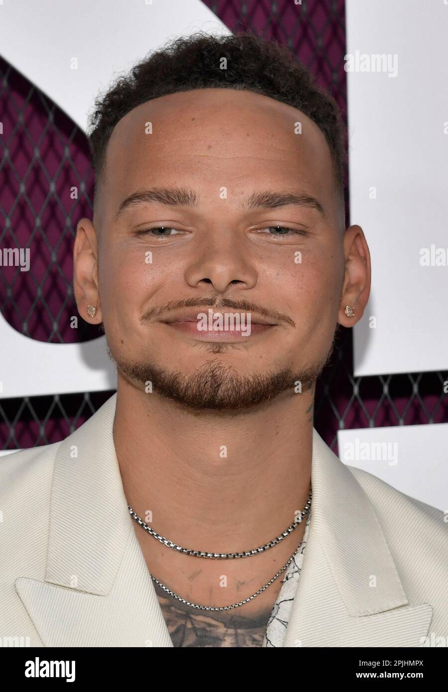 Kane Brown arrives at the CMT Music Awards on Sunday, April 2, 2023, at ...