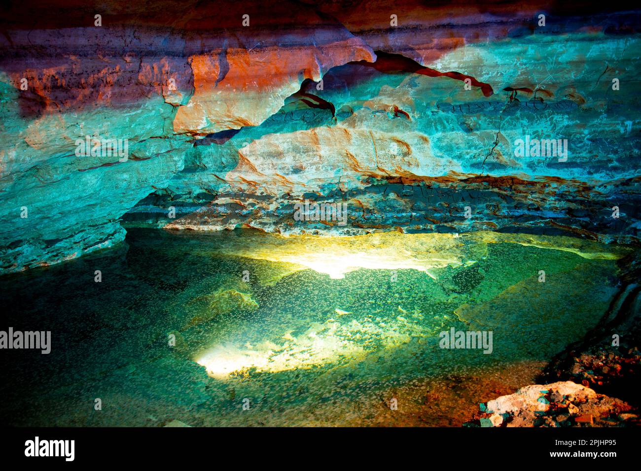 Engelbrecht cave hi-res stock photography and images - Alamy