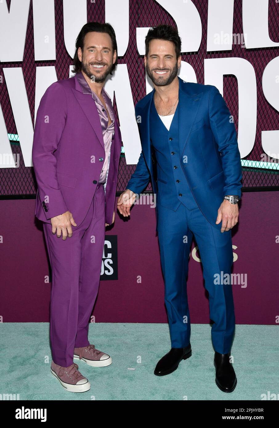Scott Thomas, left, and Matt Thomas of Parmalee arrive at the CMT Music ...