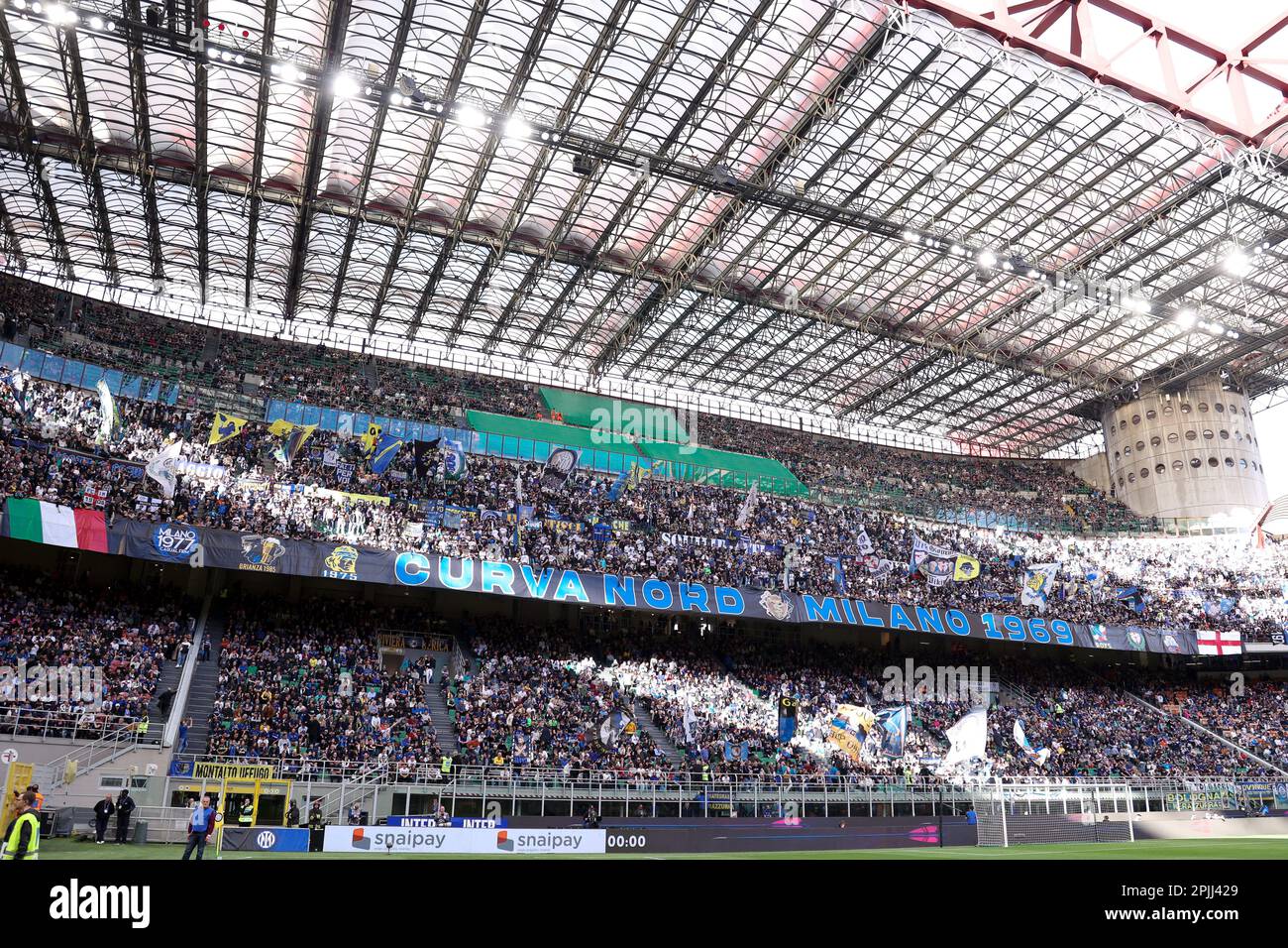 Flags banners in stands hi-res stock photography and images - Alamy