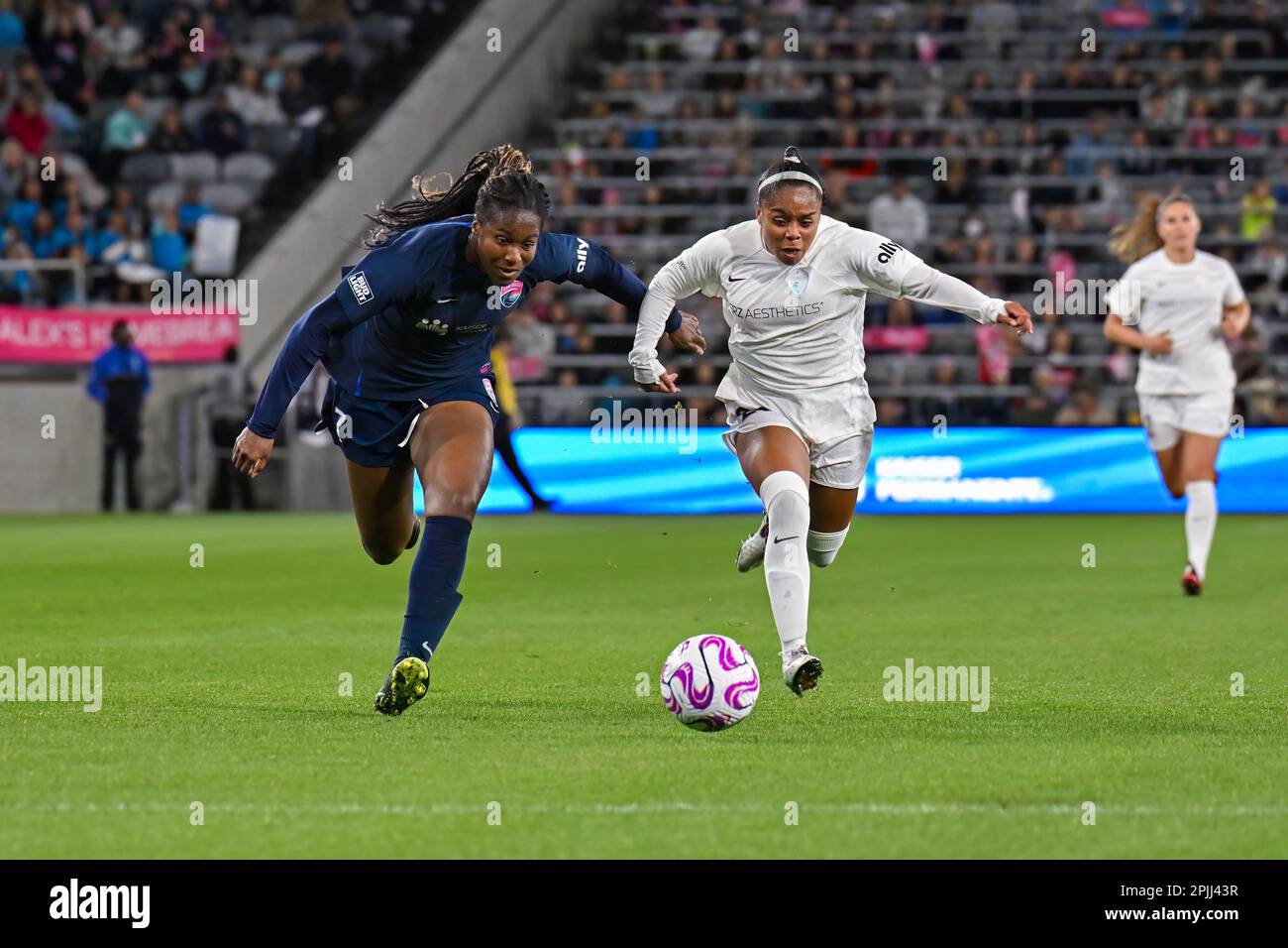 April 01, 2023: San Diego Wave FC forward Amirah Ali (7) and North ...