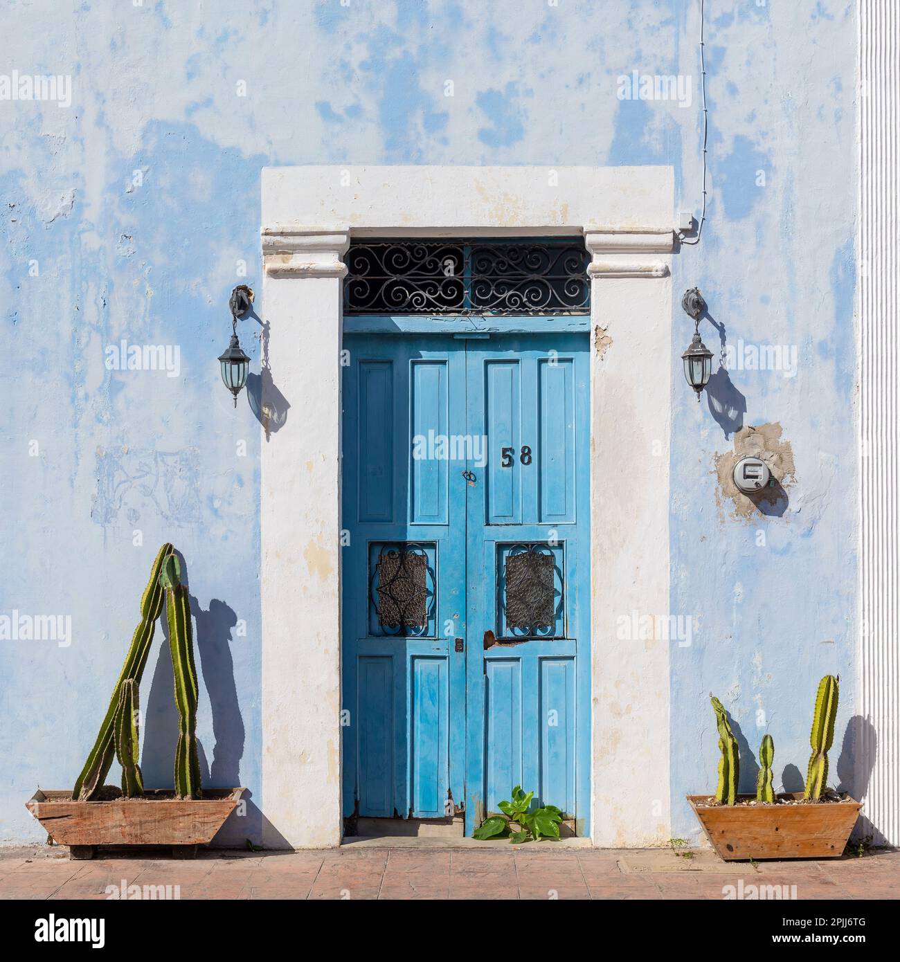 Campeche city hi-res stock photography and images - Alamy