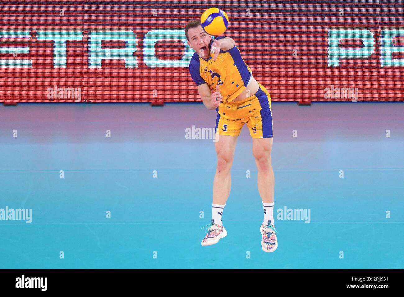 Oleh Plotnytskyi (Ukraine). Volleyball World Championship 2022. Quarter Finals Stock Photo - Alamy