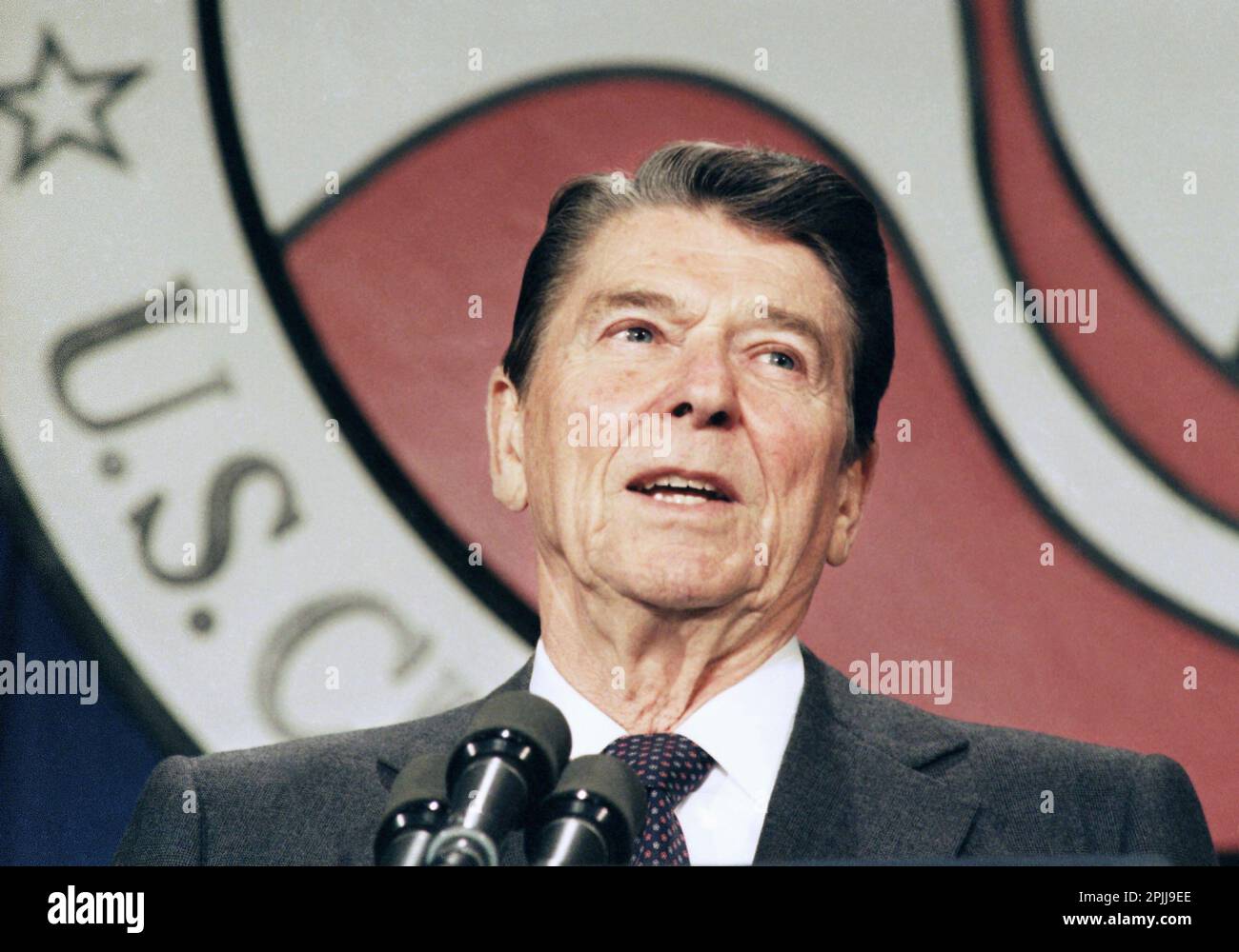 FILE - President Ronald Reagan addresses the U.S. Chamber of Commerce ... FILE - President Ronald Reagan addresses the U.S. Chamber of Commerce ...