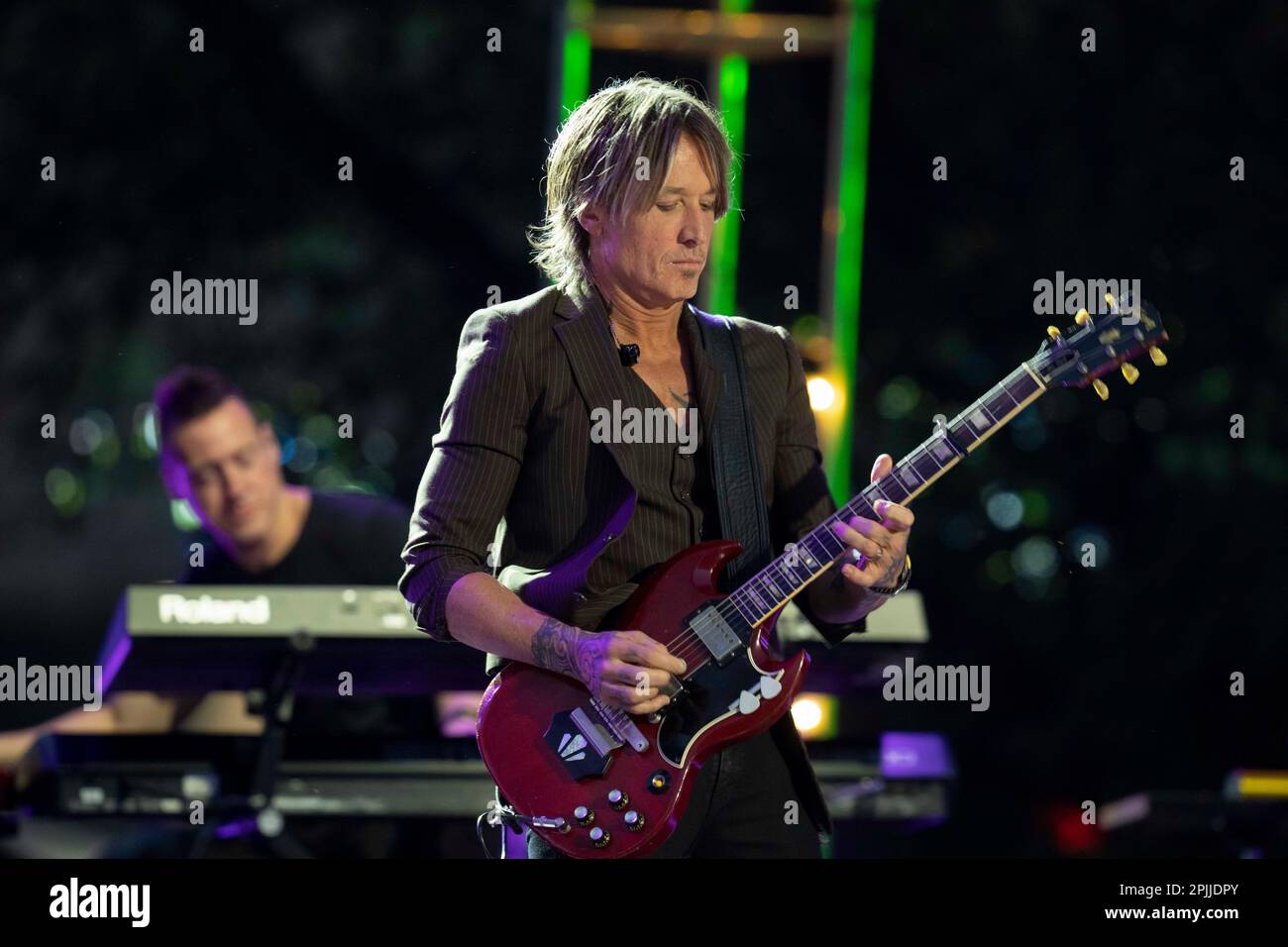 Australian singer keith urban hi-res stock photography and images - Alamy
