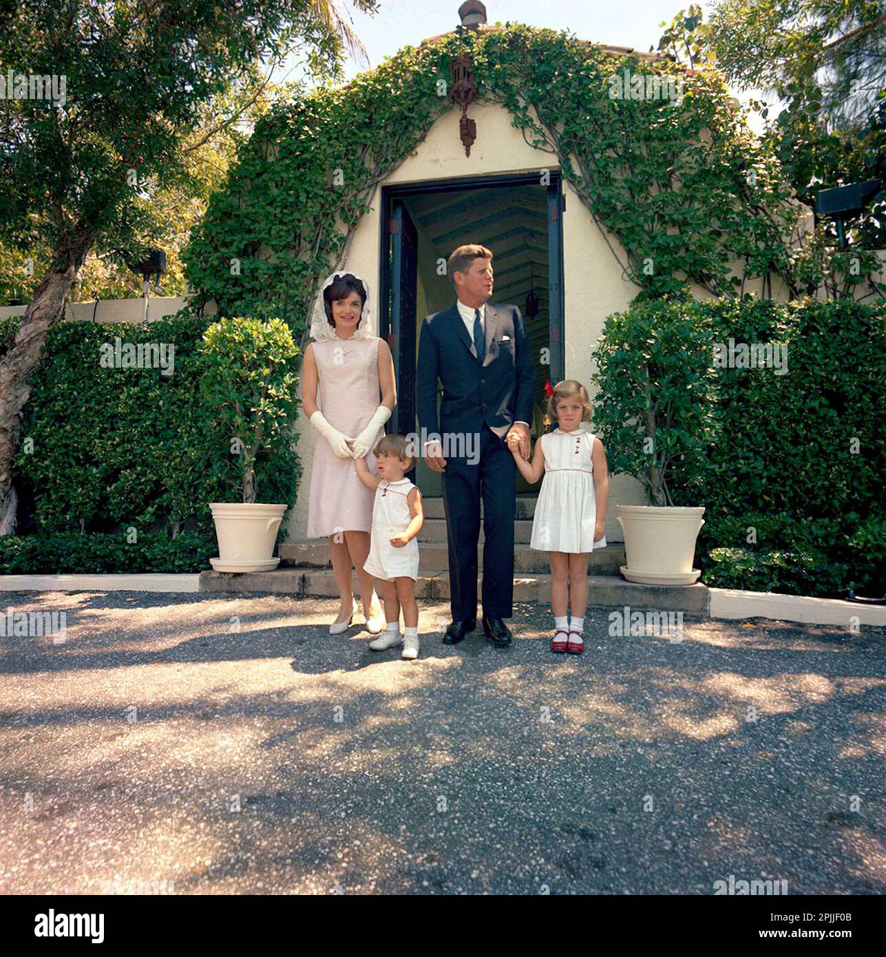 ST-C83-6A-63 14 April 1963 Easter at the Joseph P. Kennedy, Sr ...