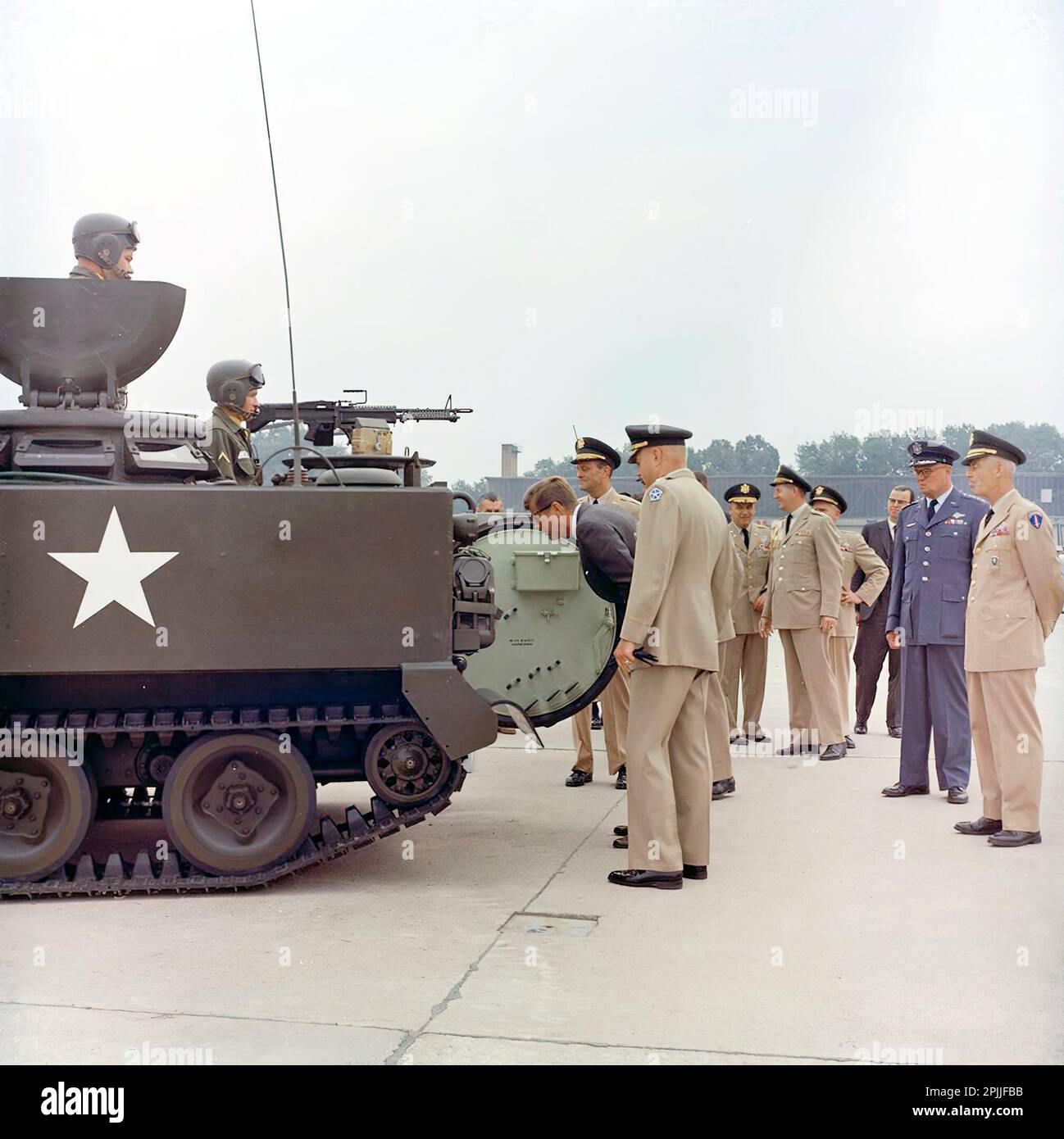 KN-C29255 25 June 1963 Trip to Europe: Germany, Hanau: Arrival at ...