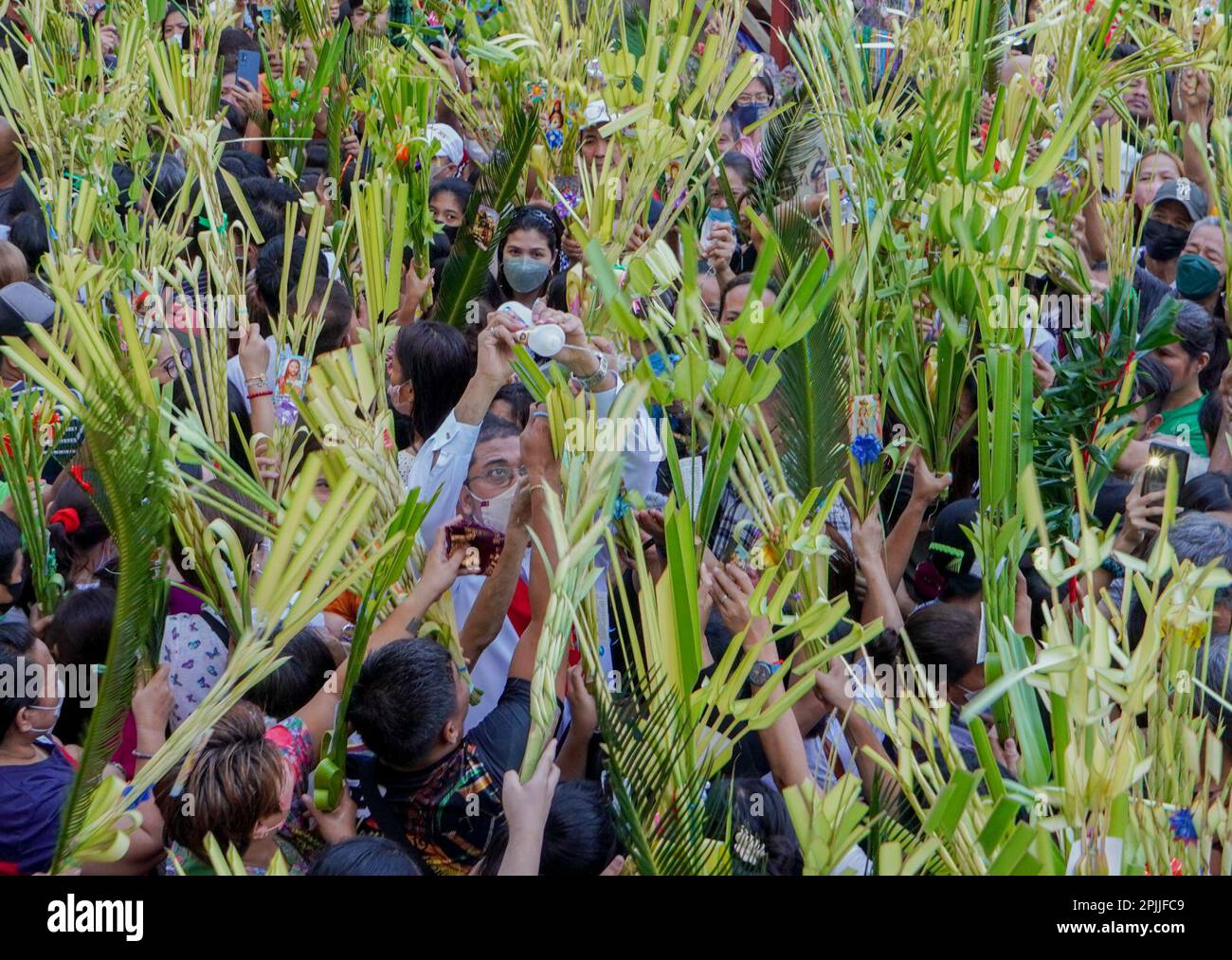 Quezon City, NCR, Philippines. 2nd Apr, 2023. Filipino Catholic is now ...