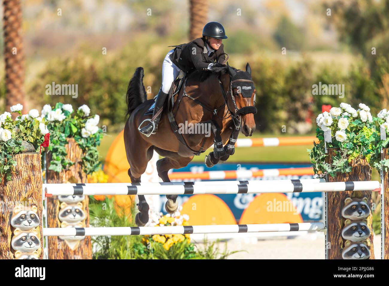 Jacqueline Steffens-Daly from Canada competes at a Major League Show ...