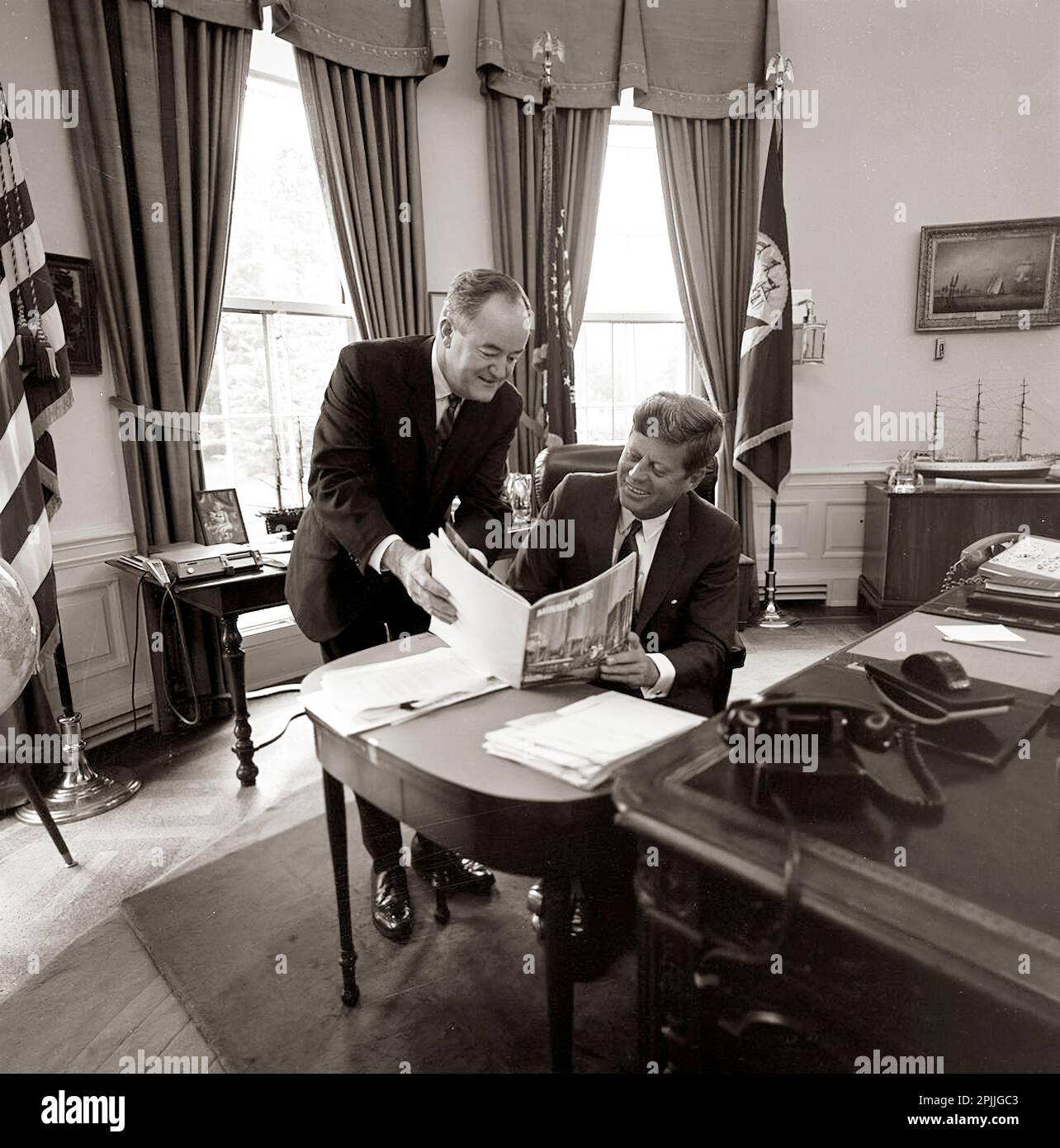 Hubert humphrey photographs hi-res stock photography and images - Alamy