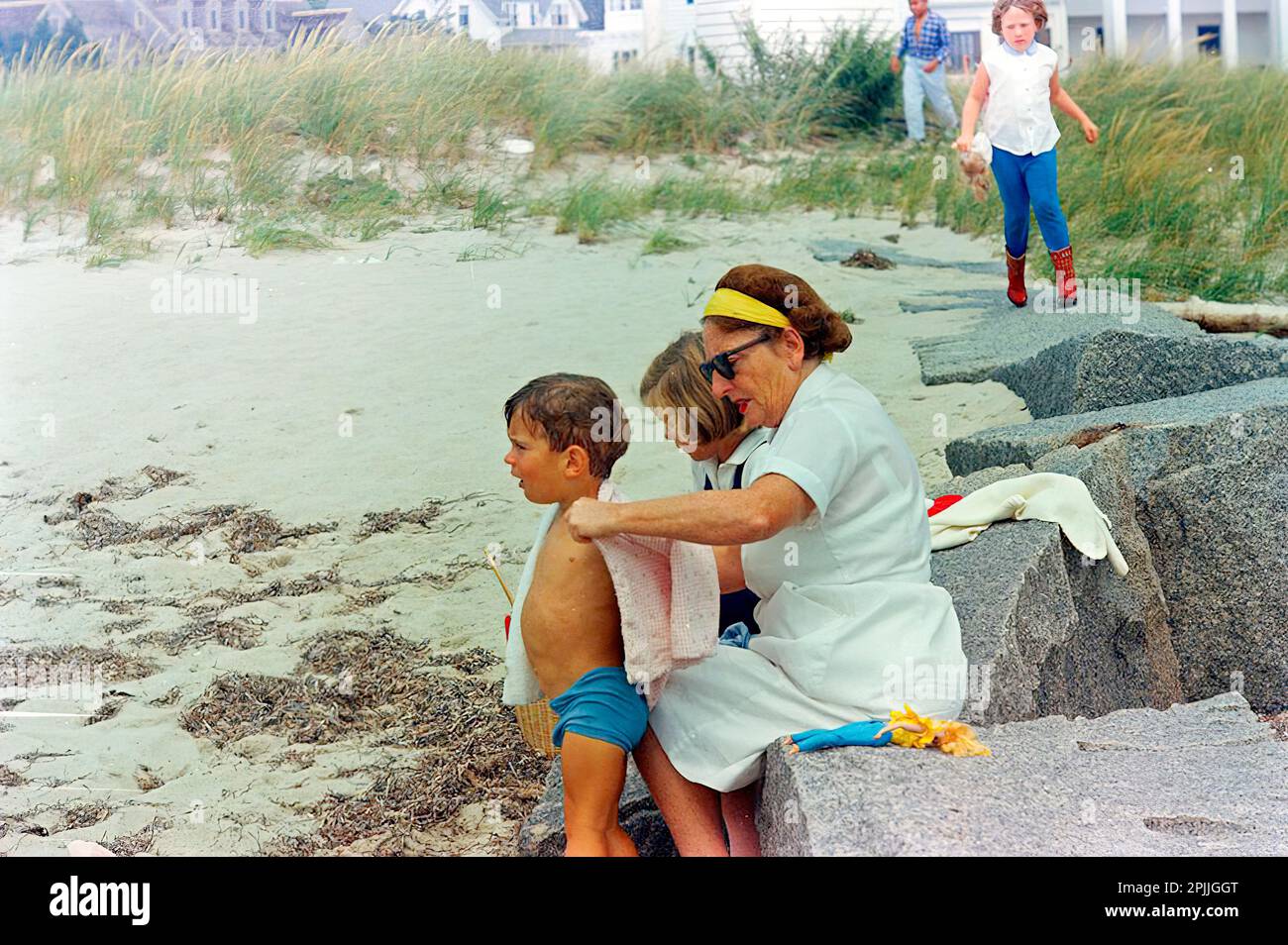 ST-C283-23-63 31 August 1963 Labor Day weekend at Hyannis Port ...