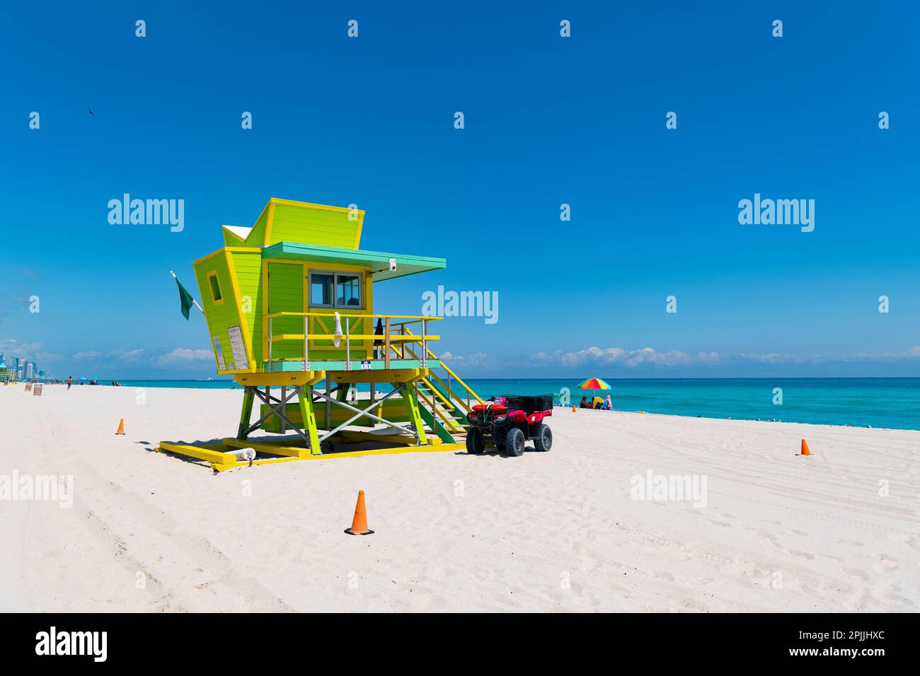 green lifeguard at miami beach in summer with copy space. lifeguard at ...