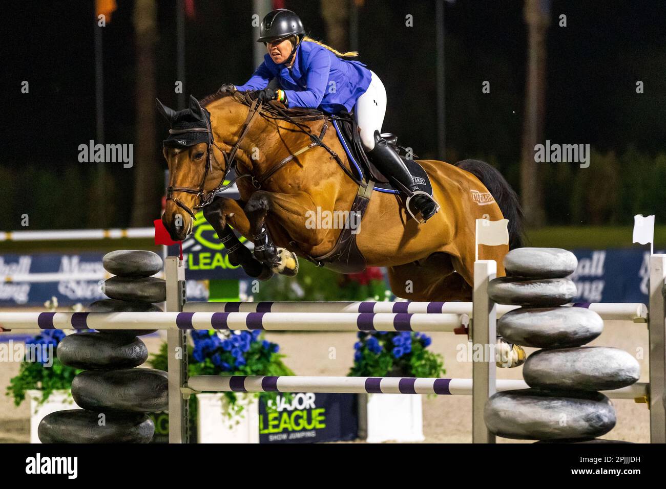Jacqueline Steffens-Daly from Canada competes at a Major League Show ...