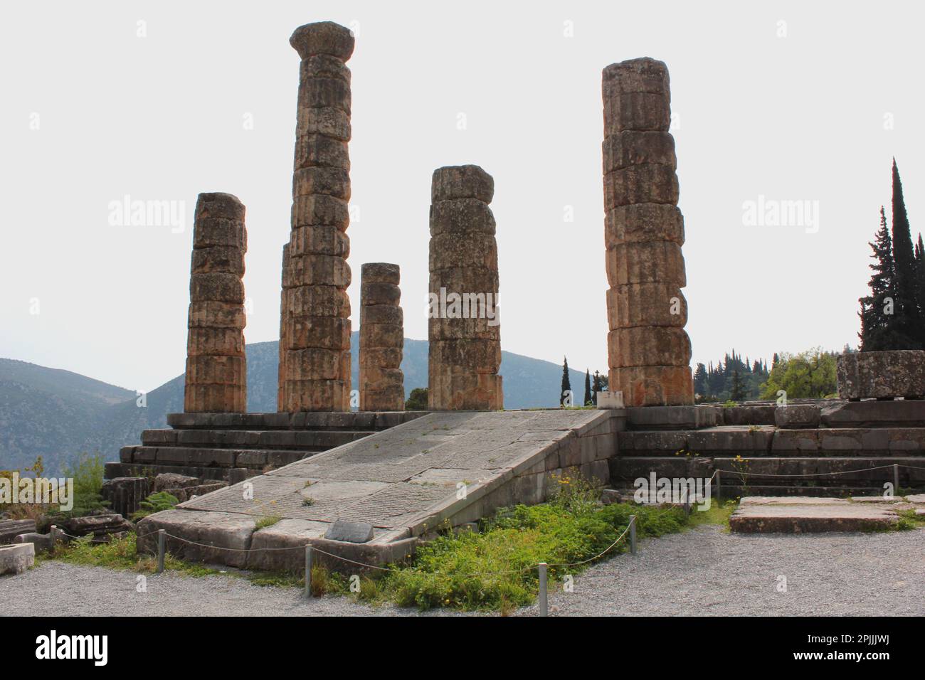 Ancient temple of Apollo at Delphi, Greece Stock Photo - Alamy