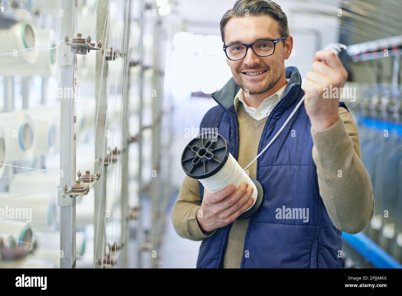 Spool management hi-res stock photography and images - Alamy