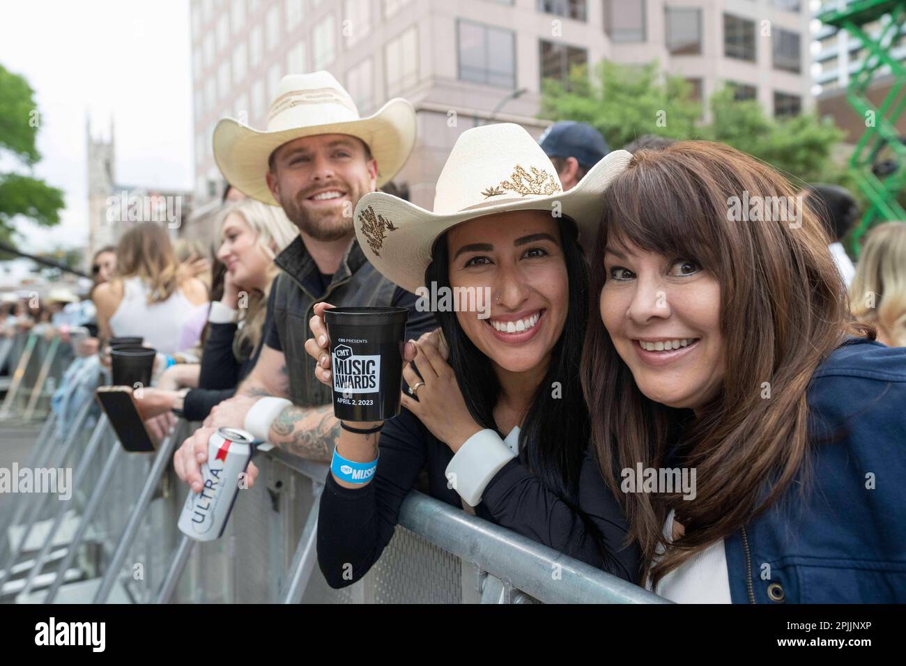 Country music fans hi-res stock photography and images - Alamy