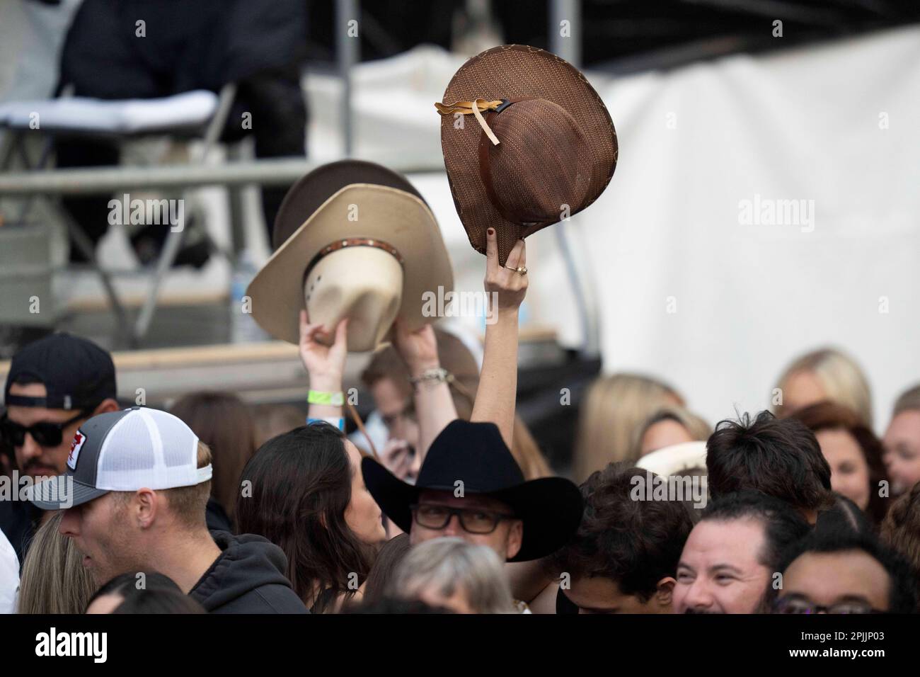 Austin Texas USA, March 29 2023: A crowd of around 3,000 country music ...