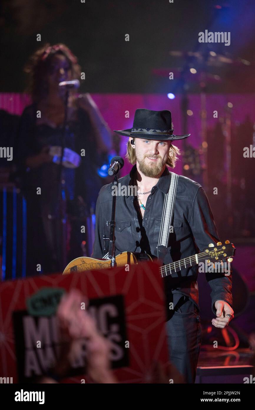 Awards on stage hi-res stock photography and images - Alamy