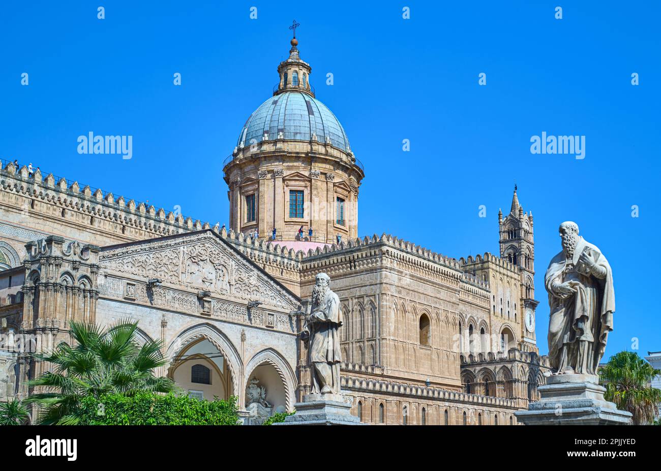 Italy, Palermo, view of the Primatial Metropolitan Cathedral Basilica ...