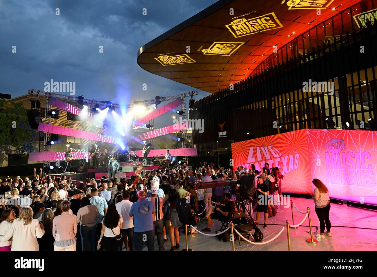 Austin Texas USA, April 1, 2023: Country singer NATE SMITH performs ...