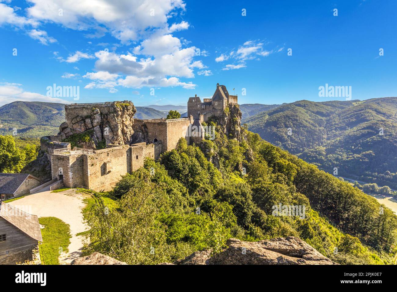Aggstein castle ruin on the Danube river. Wachau valley. Lower Austria ...