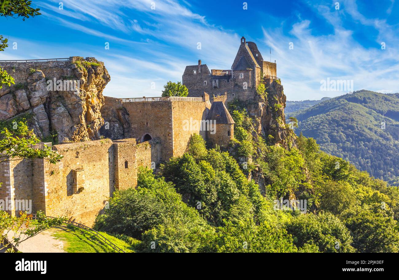 Aggstein castle ruin on the Danube river. Wachau valley. Lower Austria ...