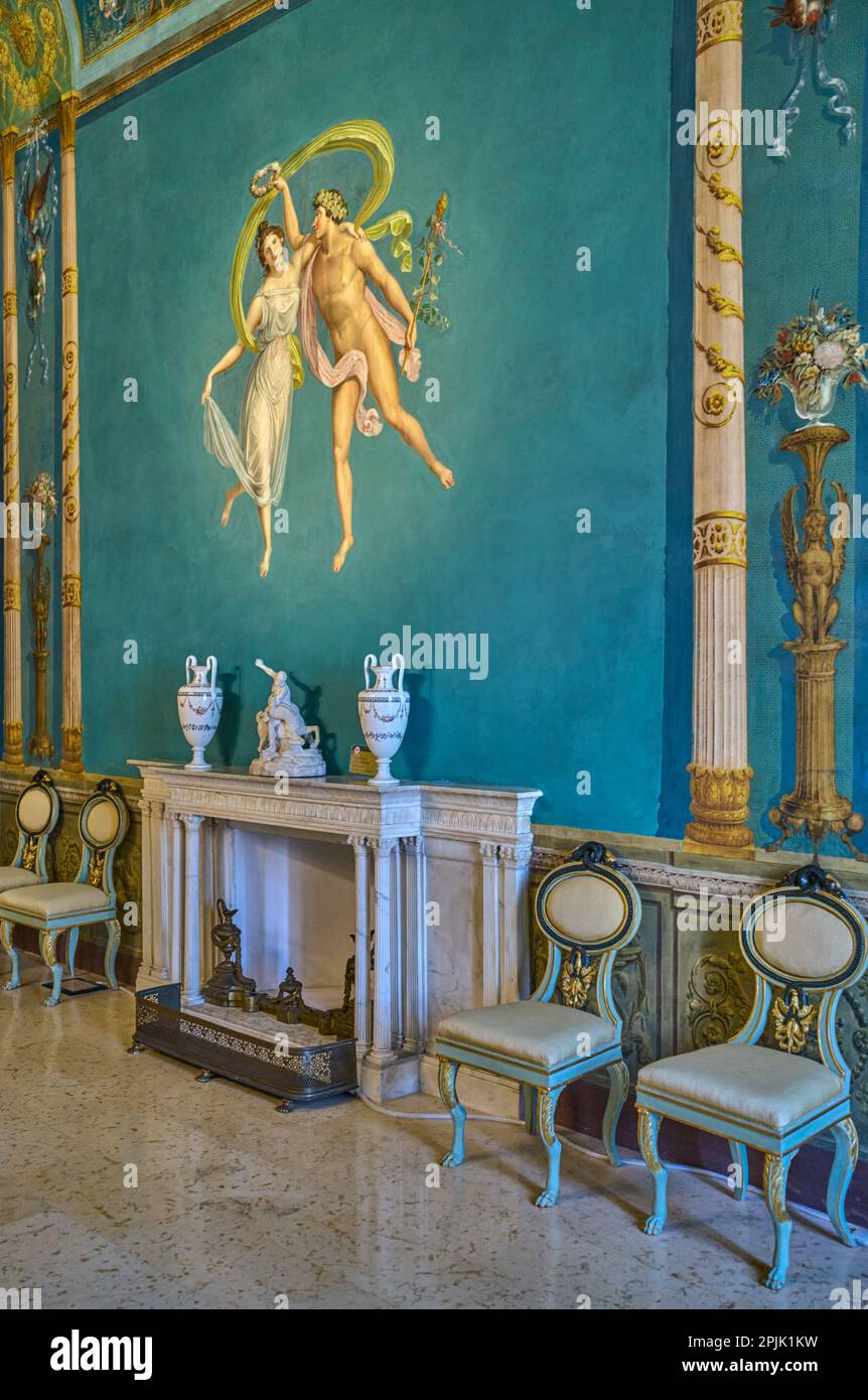 Pompeiana hall hi-res stock photography and images - Alamy