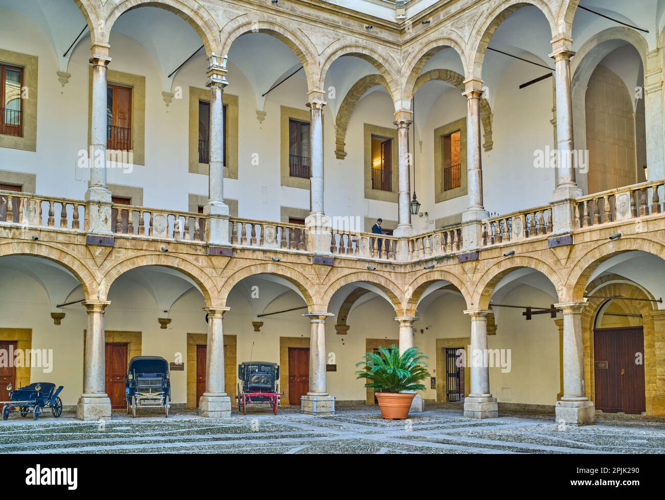 Palermo, Italy - October 17, 2022: The arcades of the courtyard the ...