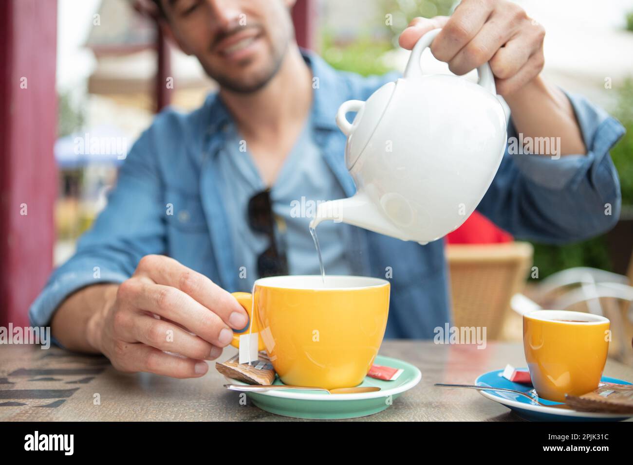 Drinking oolong tea hi-res stock photography and images - Alamy