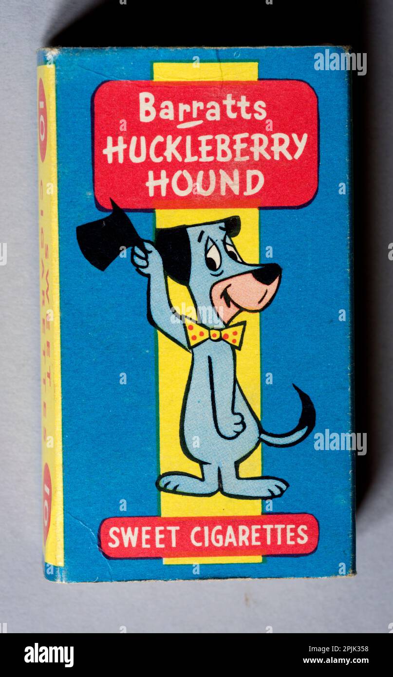 Barratts Huckleberry Hound sweet cigarettes packet Stock Photo - Alamy