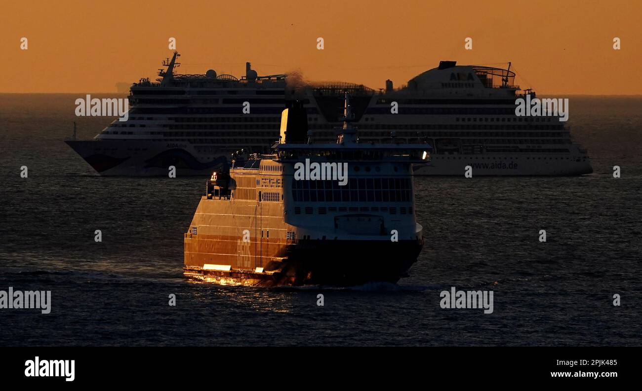 The DFDS Cote Des Dunes (front) followed by cruise ship Aidadiva arrive ...