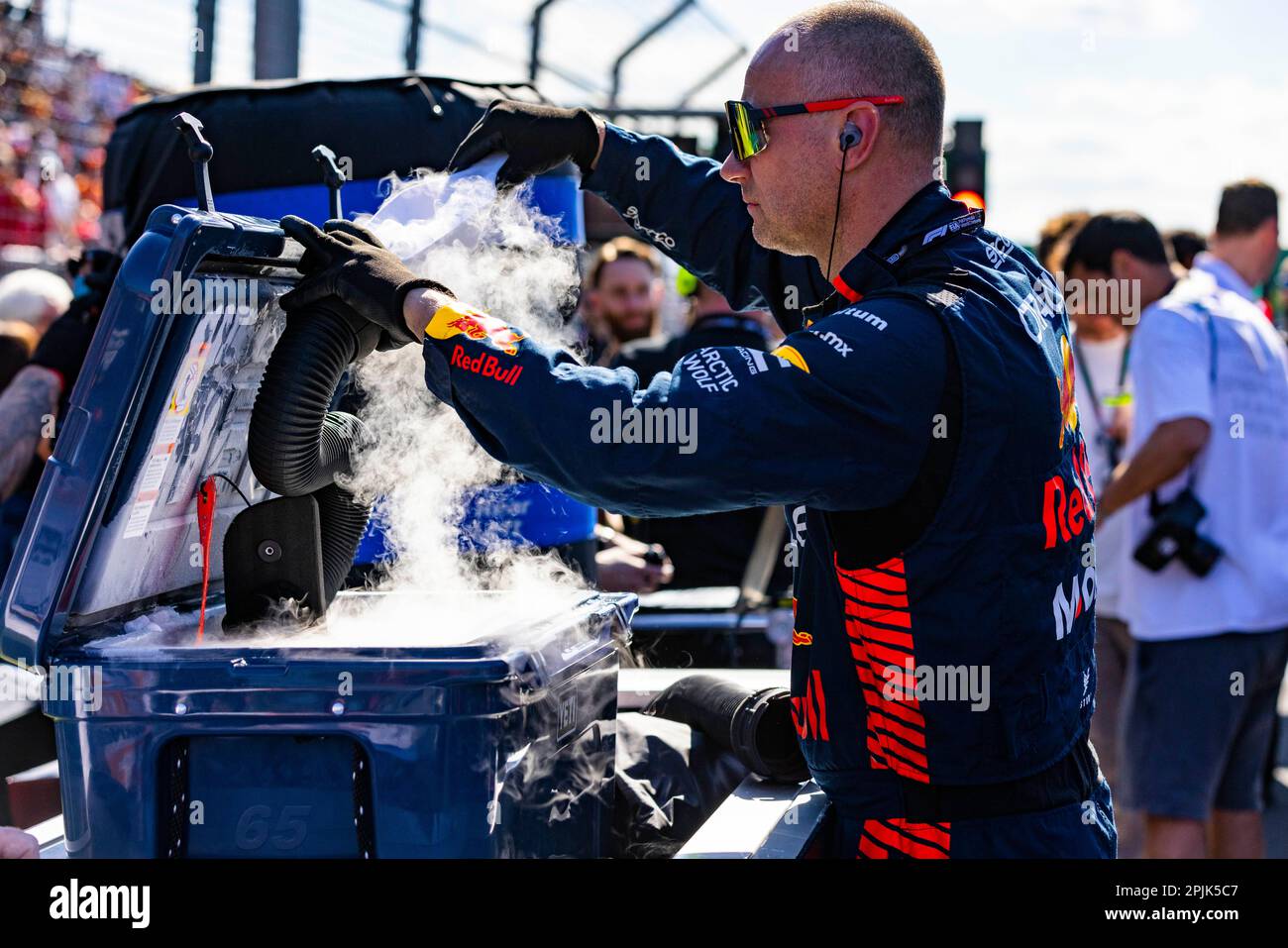 Formula one system hi-res stock photography and images - Alamy