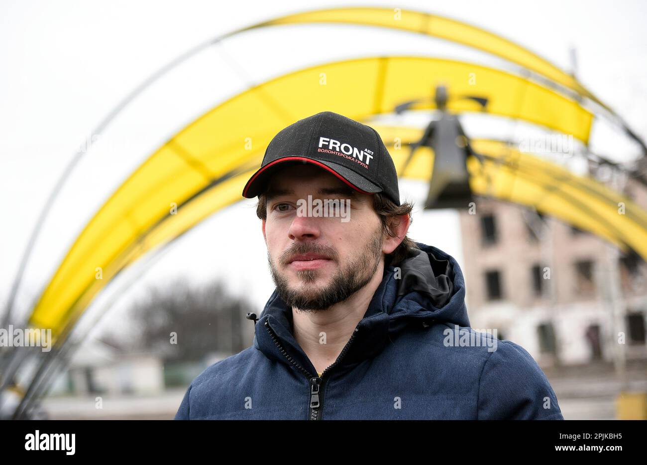 BORODIANKA, UKRAINE - APRIL 2, 2023 - Sculptor Yevgen Prymachenko ...