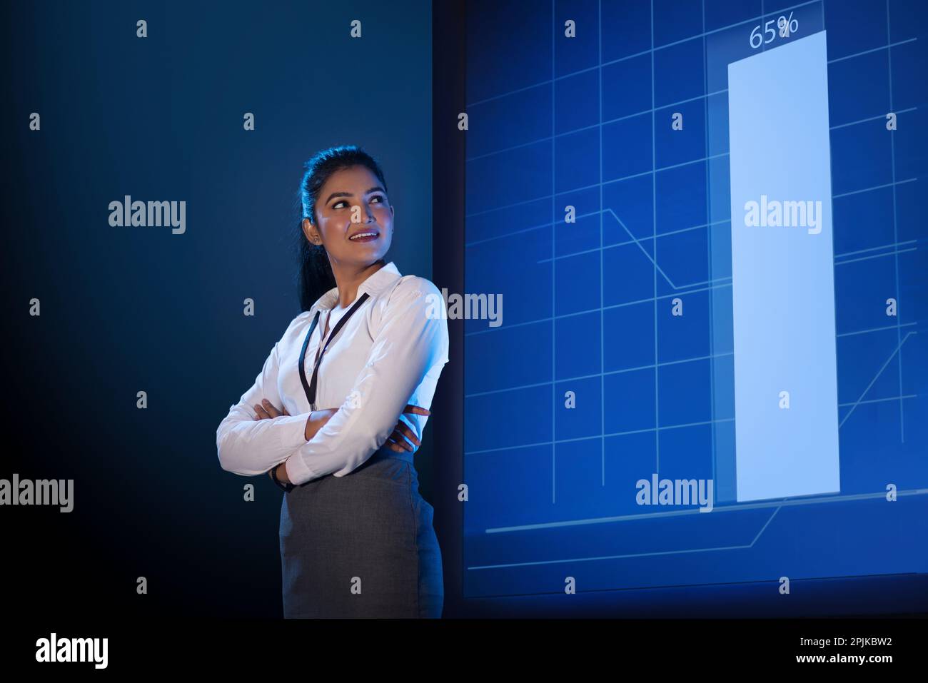 Stock market watching hi-res stock photography and images - Alamy